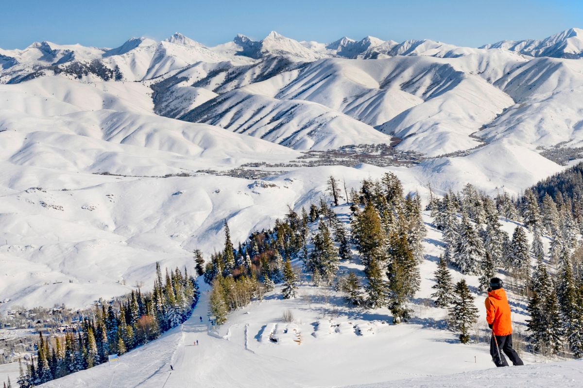 The Ultimate Guide to a Sun Valley Ski Resort Getaway | Kenmore Air