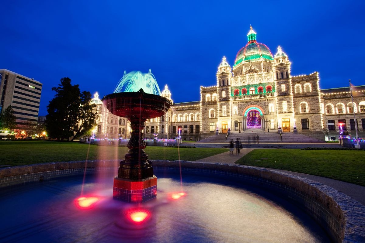 Christmas in Victoria B.C. at the Fairmont Empress & Beyond | Kenmore Air